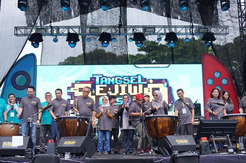 Endah n Rhesa, Kotak dan Yura Yunita Siap Menggebrak, Benyamin Resmi Buka Tangsel Sejiwa Fest ...
